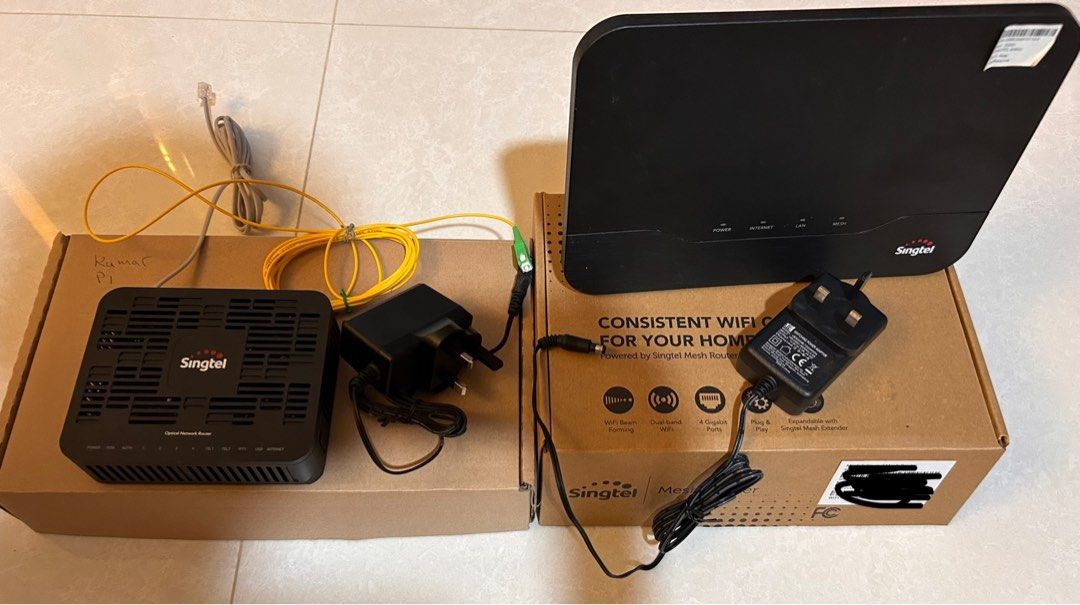 Singtel Mesh router, Computers & Tech, Parts & Accessories, Networking ...
