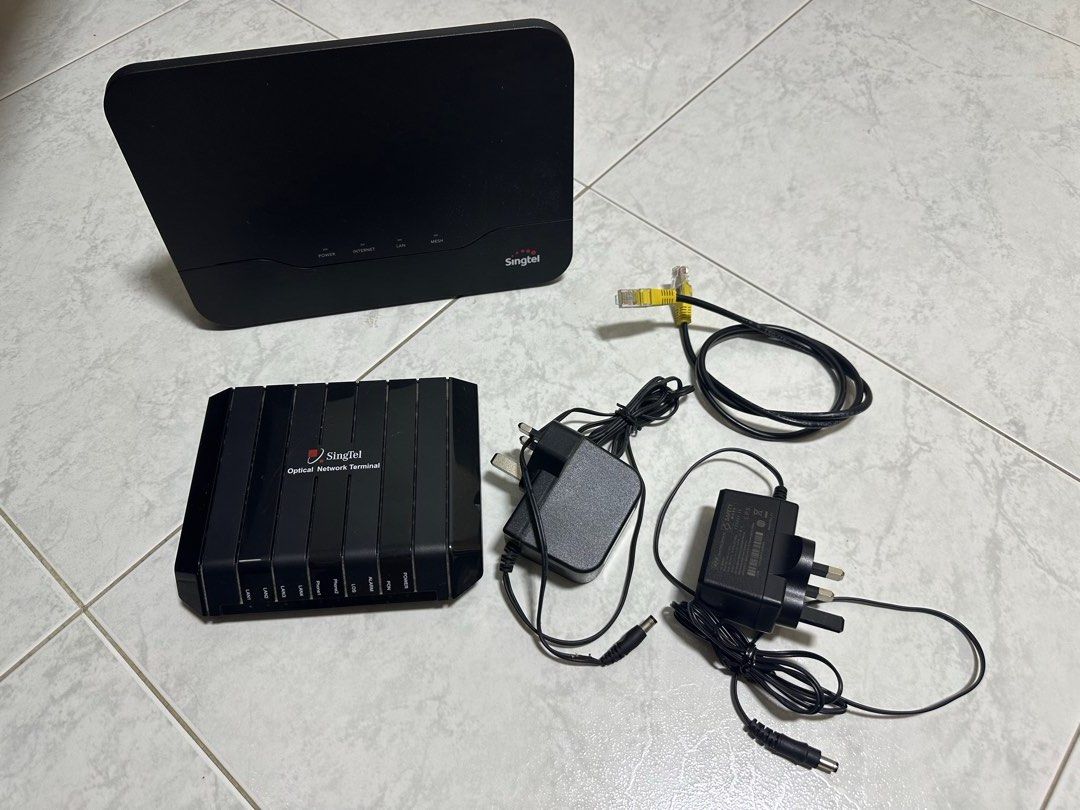 Singtel Mesh Router & ONT, Computers & Tech, Parts & Accessories ...