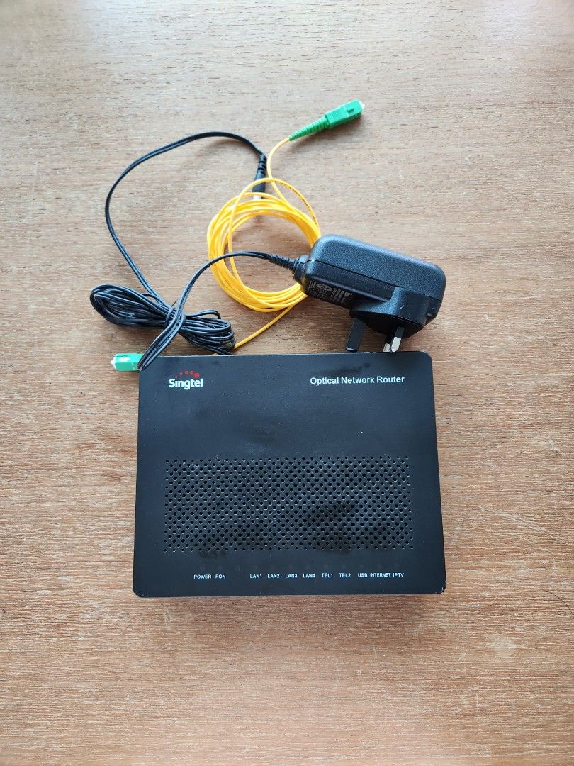 Singtel Optical Network Router (Huawei), Computers & Tech, Parts ...