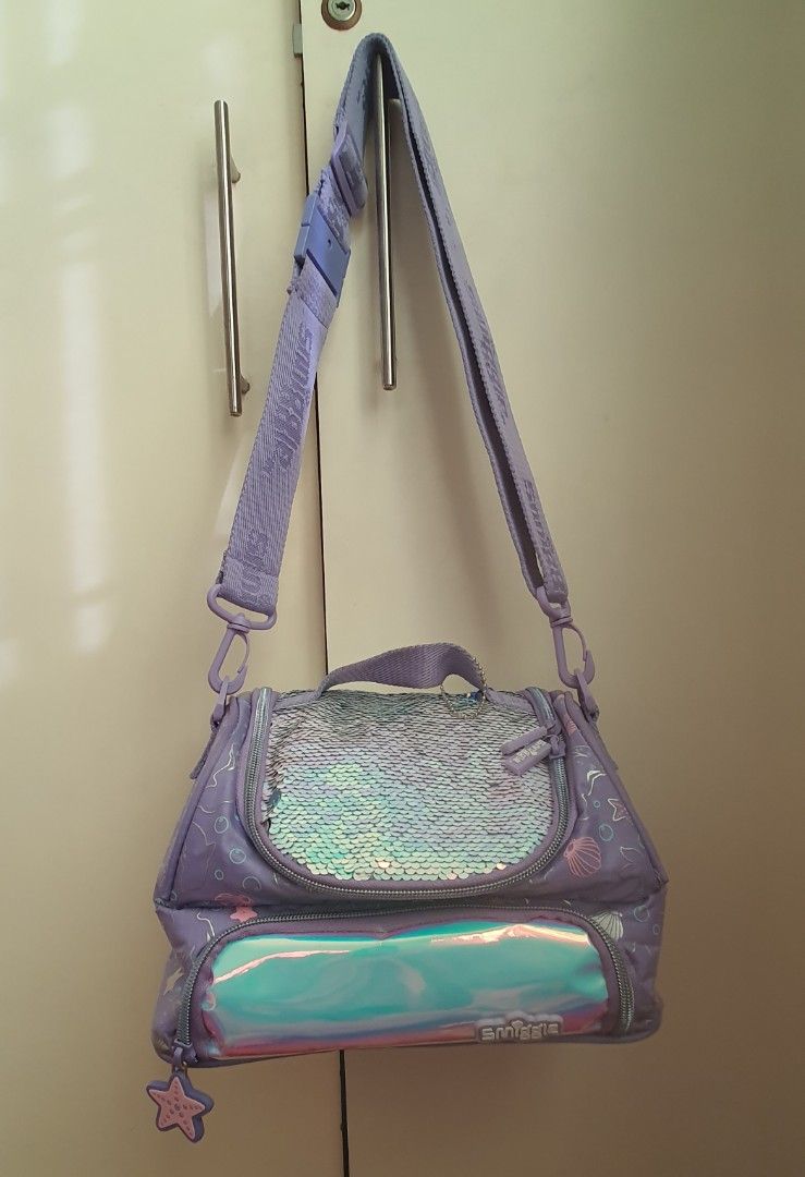 Smiggle lunch bag mermaid, Babies & Kids, Babies & Kids Fashion on ...