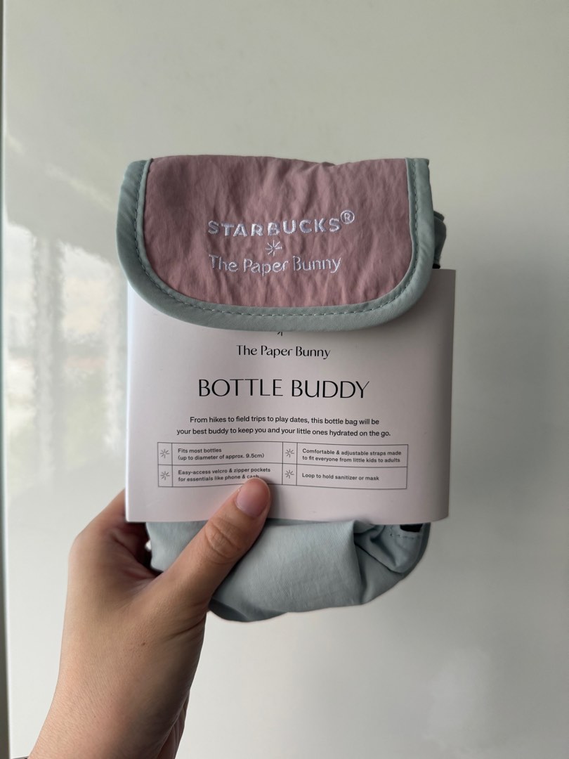 Starbucks x paper bunny sky blue bottle buddy, Women's Fashion, Bags ...