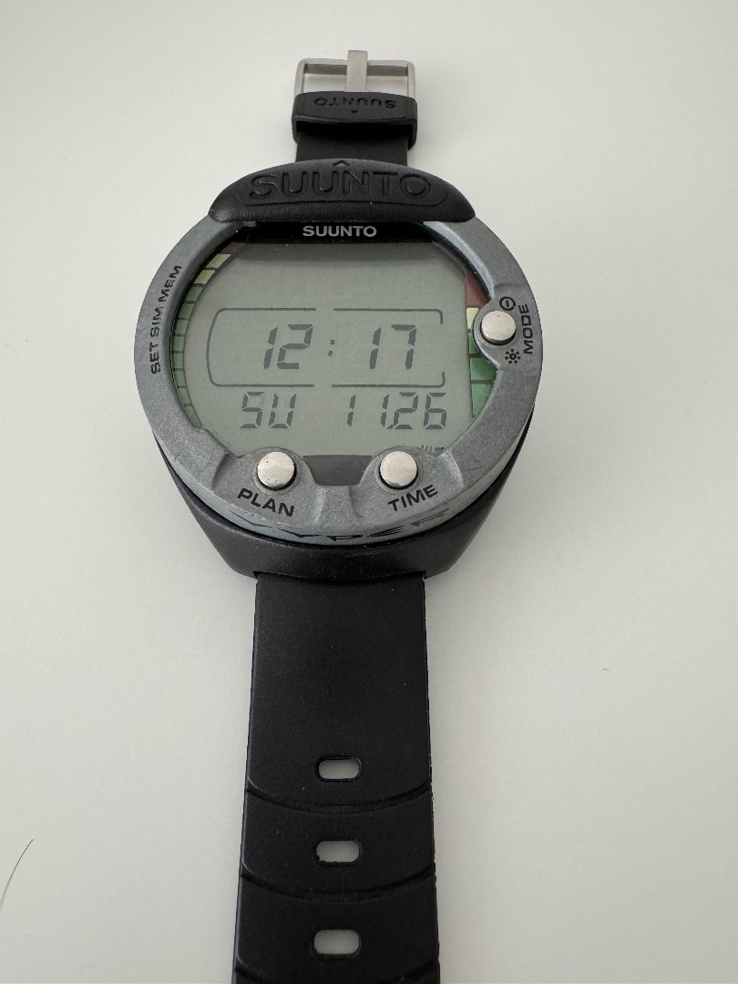 Suunto Viper Diving Computer, Sports Equipment, Other Sports Equipment ...