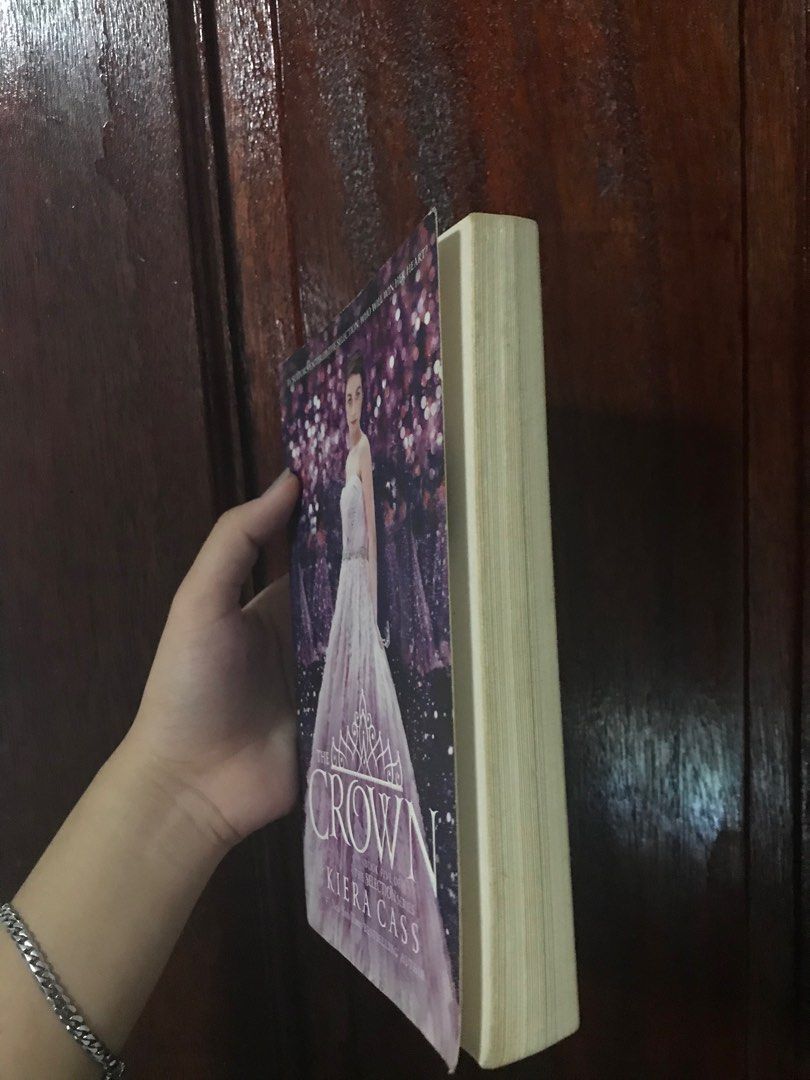 The Crown (The Selection Series) by Kiera Cass, Hobbies & Toys, Books ...