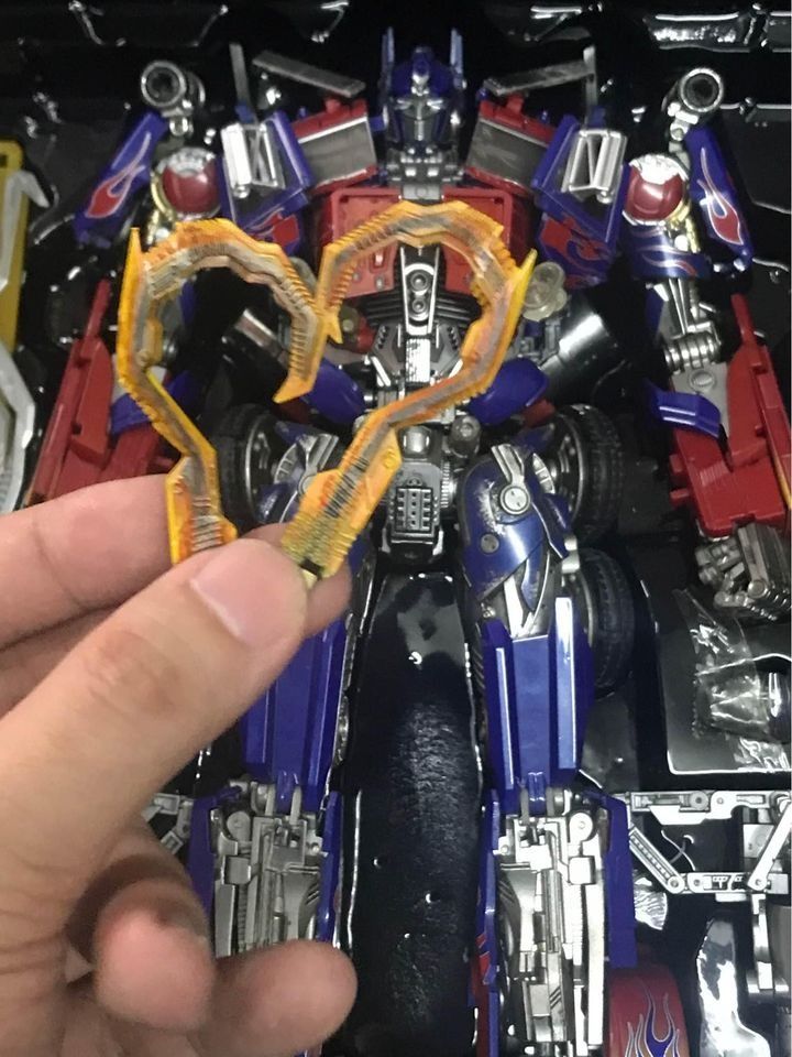 TRANSFORMERS BLACK APPLE FIRST RELEASE OPTIMUS PRIME, Hobbies & Toys ...