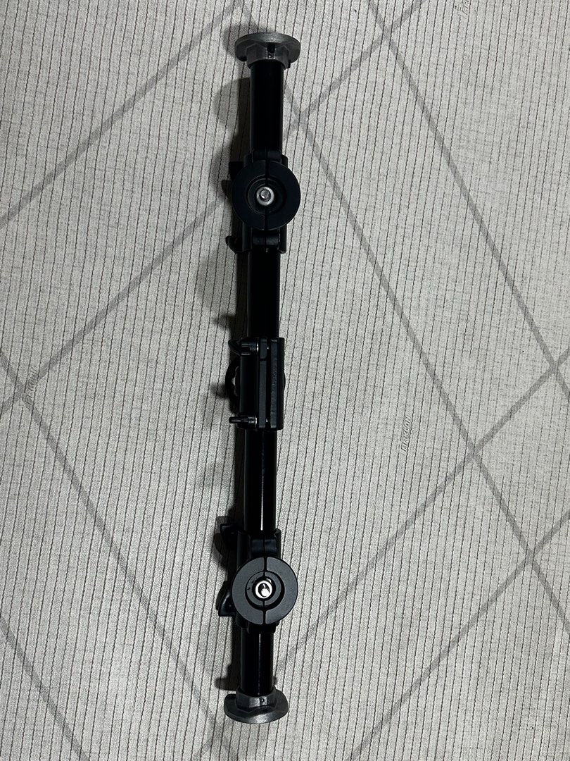 Tripod Arm Extension (to hold multiple accessories, cameras etc ...