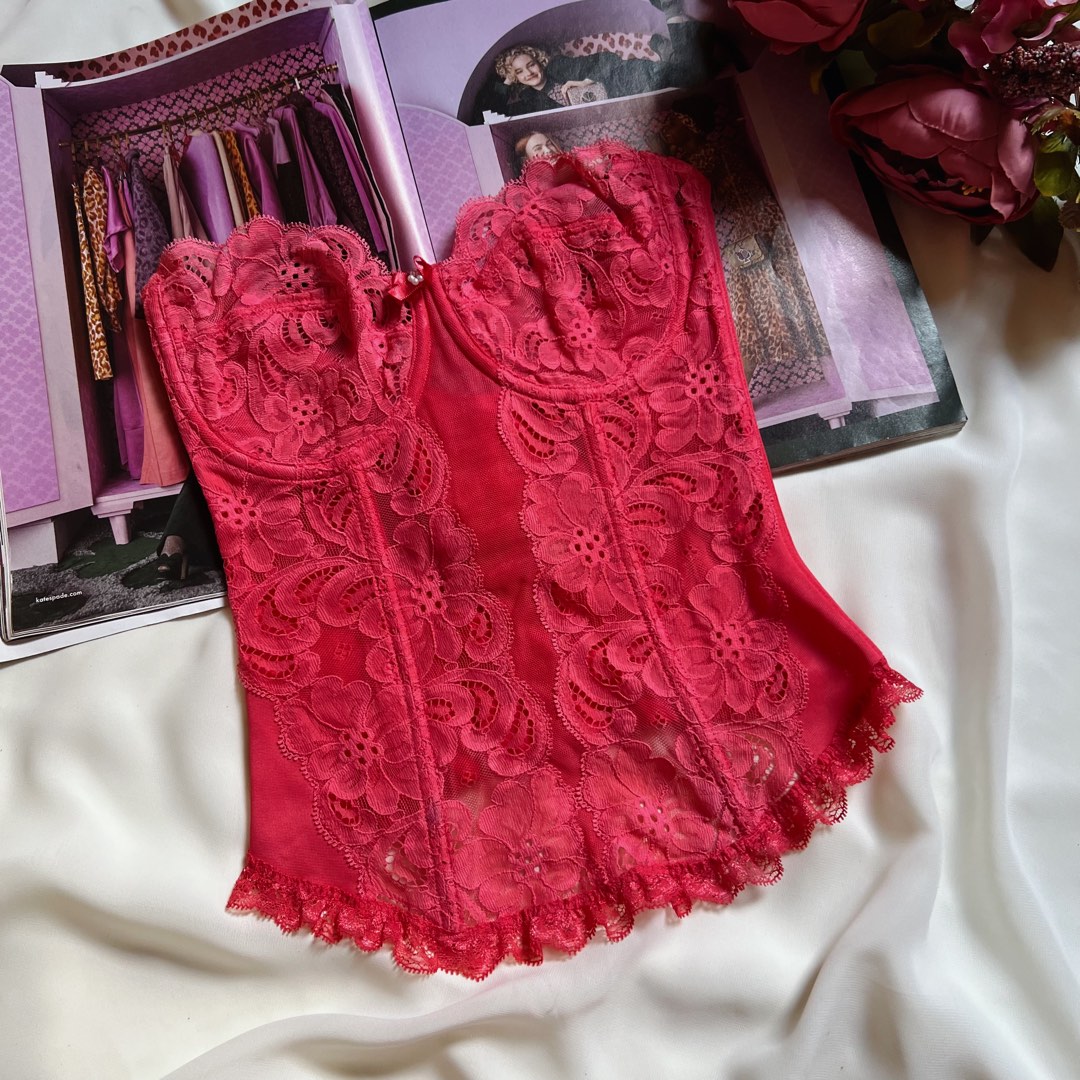 Triumph Lace Corset Bustier, Women's Fashion, Undergarments ...