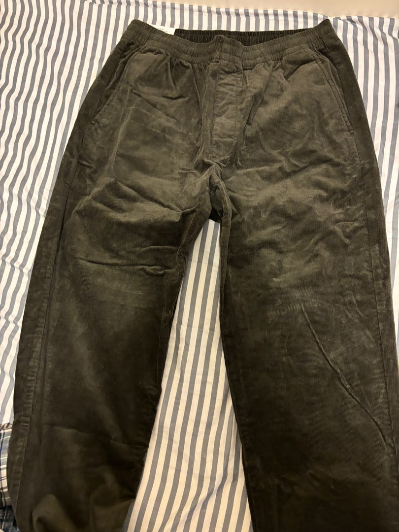 Uniqlo 男裝灰啡色 corduroy relaxed ankle pants size M 170/80A, 男裝, 褲＆半截裙, 長褲 ...