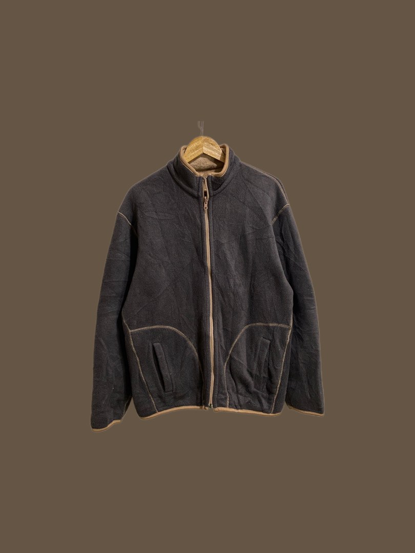 Uniqlo reversible fleece jacket, Men's Fashion, Coats, Jackets and ...