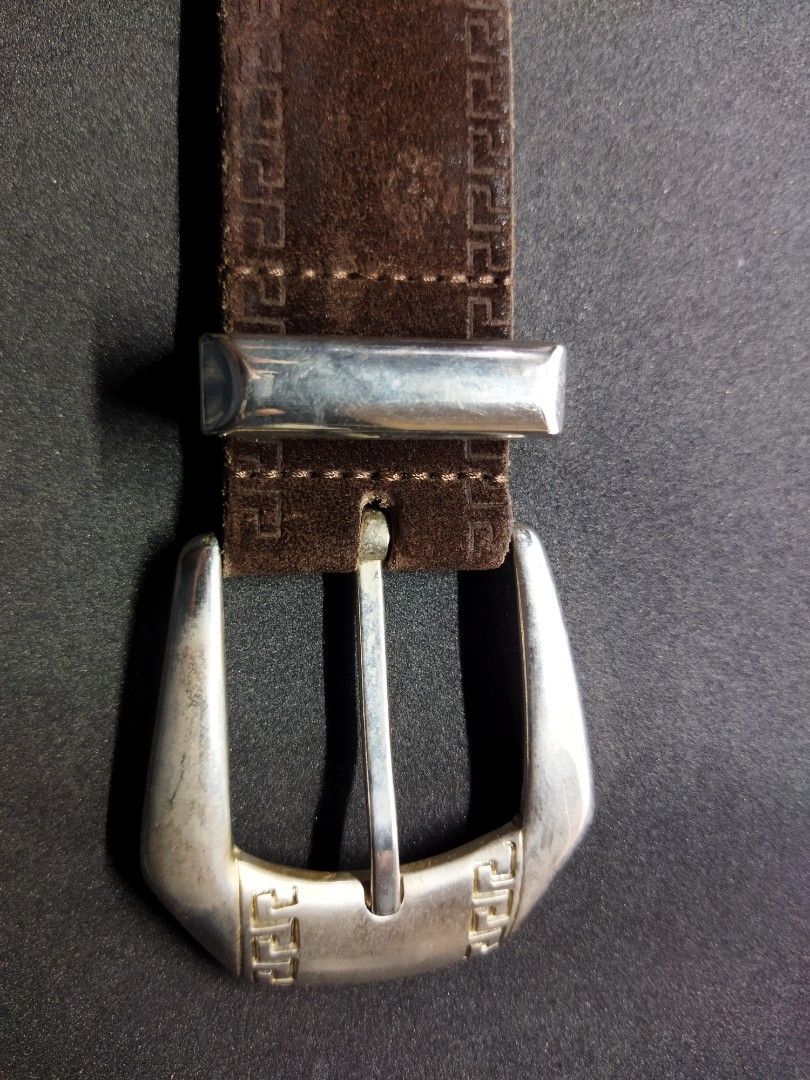 Versace classic V2 Vera Felle Leather/Gamuza, Men's Fashion, Watches ...