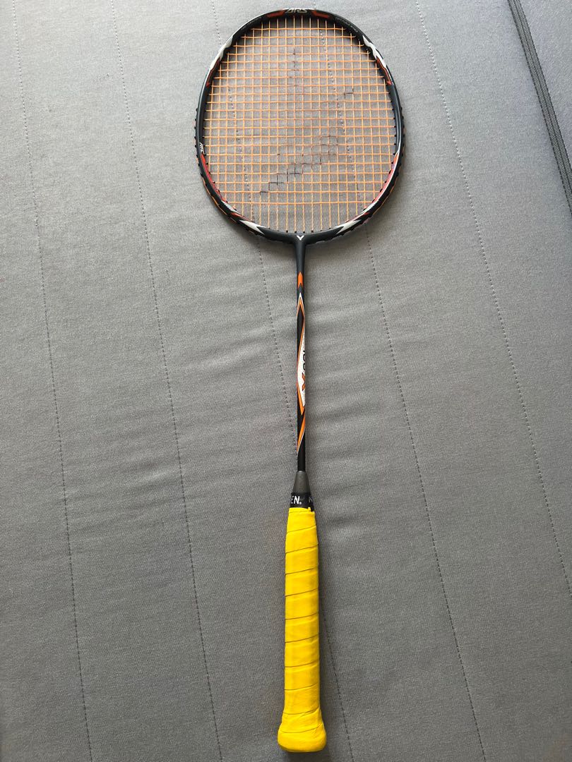 Victor 100x 4U Taiwan Free Core lining yonex, Sports Equipment, Sports ...