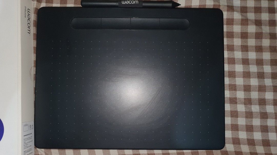 WACOM INTUOS CTL-6100 MEDIUM, Elektronik, Lainnya di Carousell