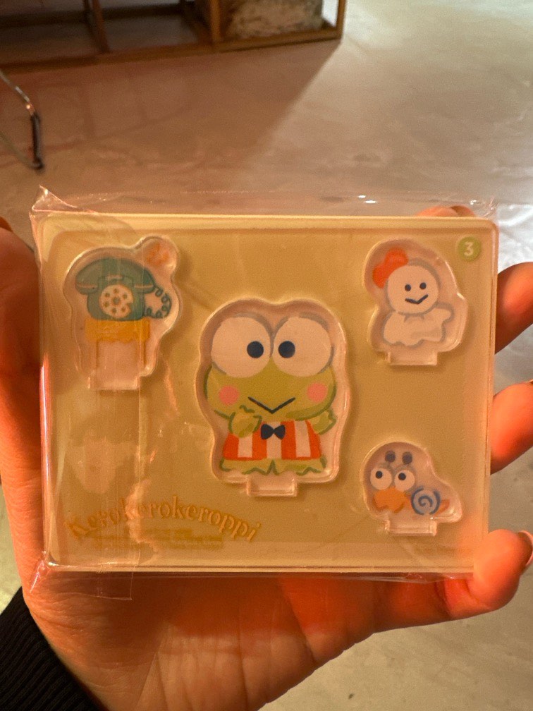 (WTS) Sanrio Authentic Keroppi Stand from Korea, Hobbies & Toys ...