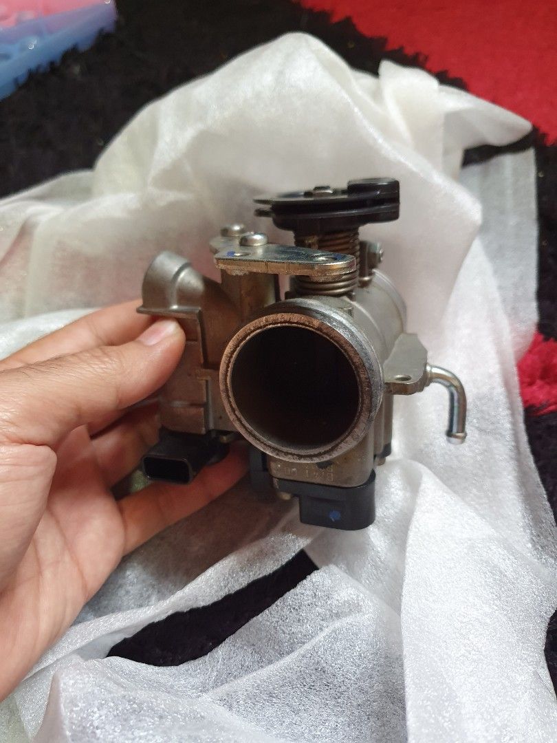 Xmax stock throttle body, Motorcycles, Motorcycle Accessories on Carousell