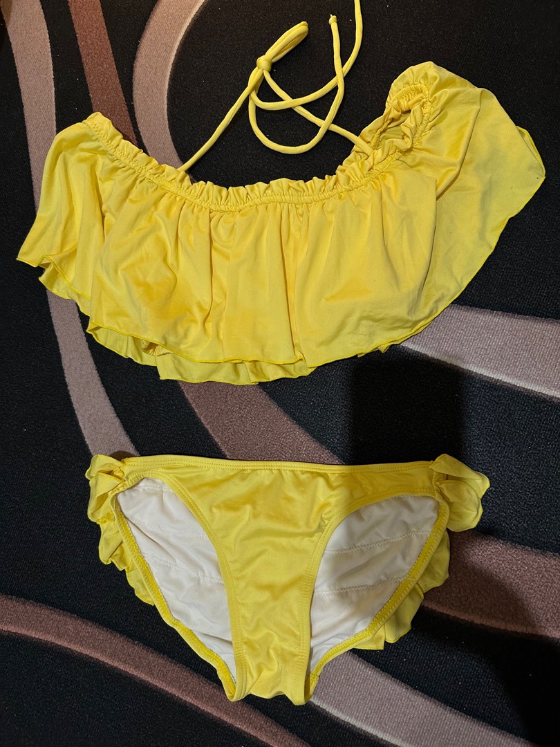 Yellow off-shoulder two-piece swimsuit, Women's Fashion, Swimwear ...
