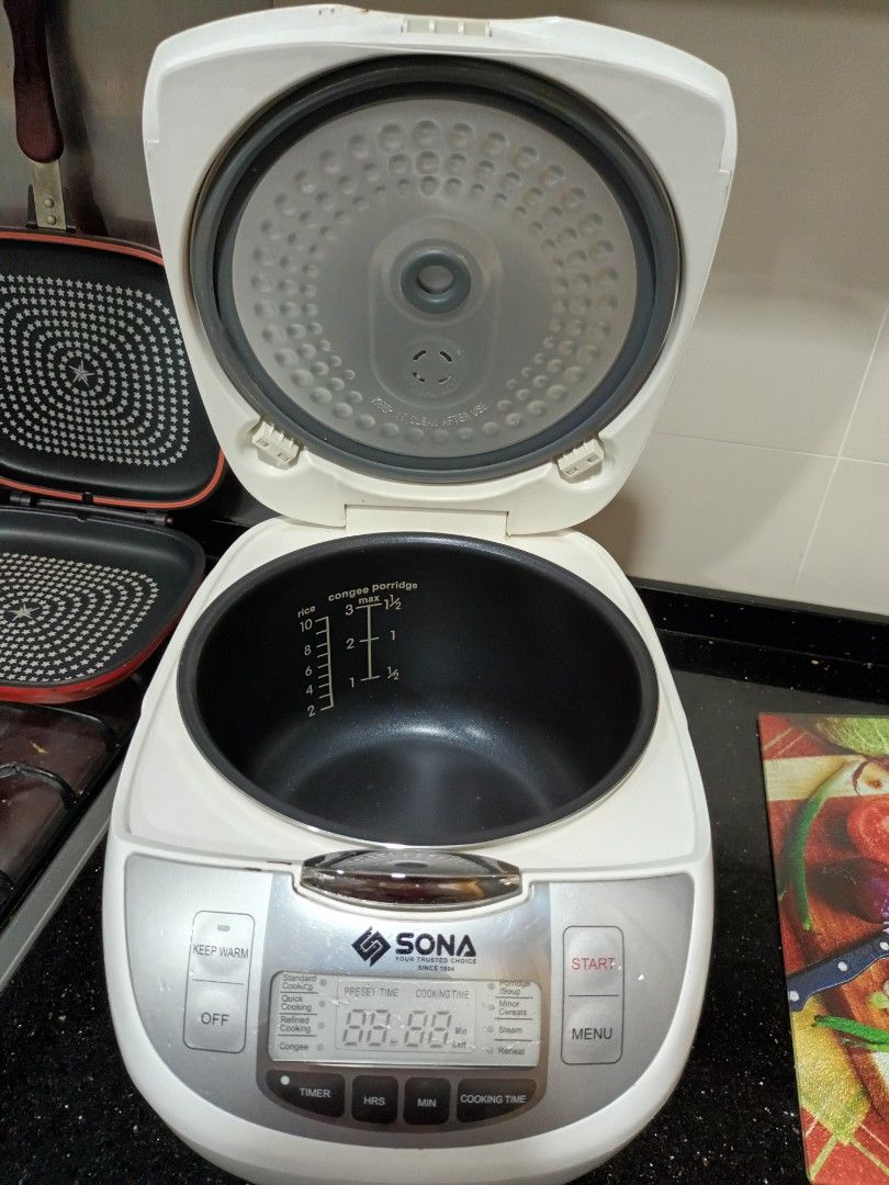 1.8L Non sticky Rice Cooker with 8 different Functions , used once only ...