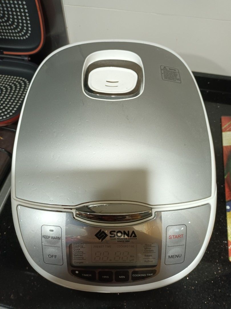 1.8L Non sticky Rice Cooker with 8 different Functions , used once only ...