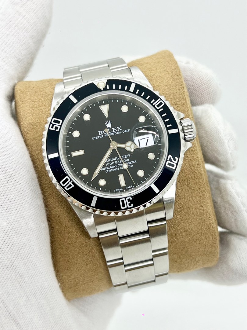 2002 Rolex Submariner Pre Ceramic 16610 40mm, Luxury, Watches on Carousell