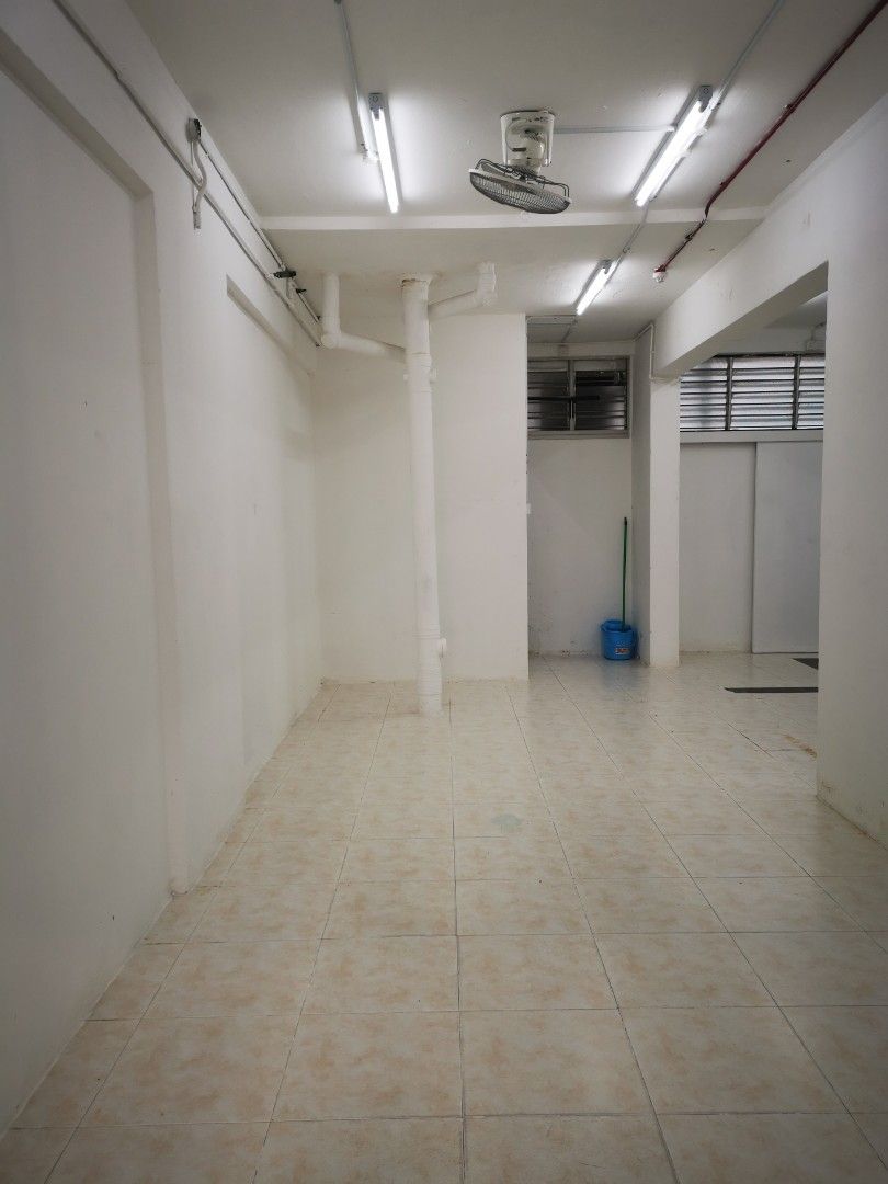 37 Circuit Road Half Shop for Rent, Property, Rentals, Commercial on ...