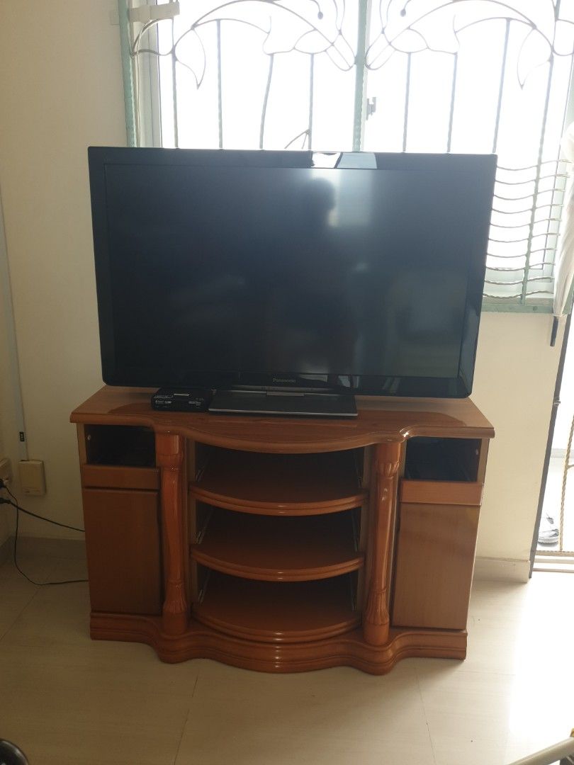 40 inches TV with console, TV & Home Appliances, TV & Entertainment, TV ...