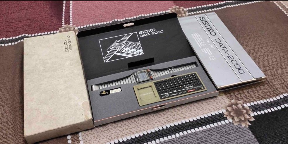 [ SEIKO DATA 2000/KEYBOARD UC2100 ] JAM TANGAN DATA KEYBOARD LCD ...
