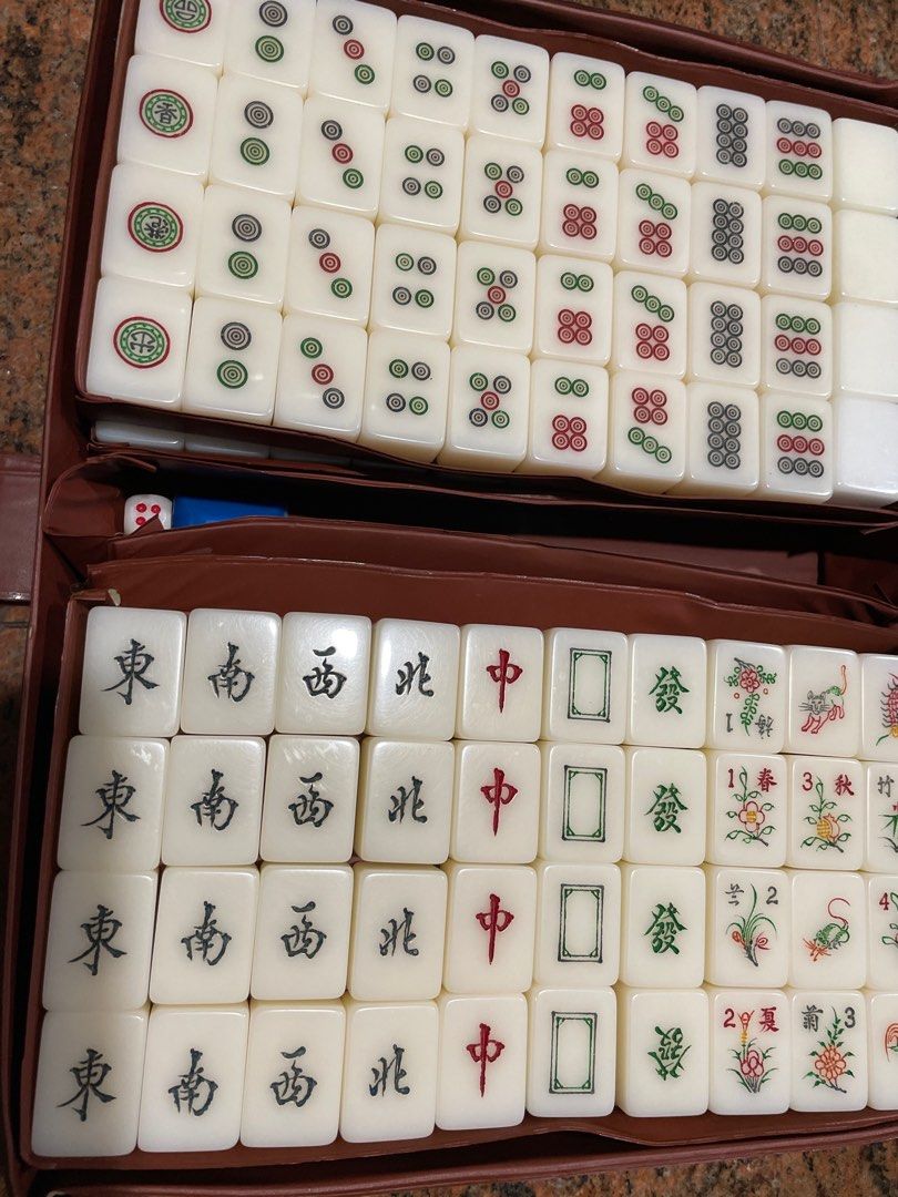 A2 Mahjong Set Full Set, Hobbies & Toys, Toys & Games on Carousell