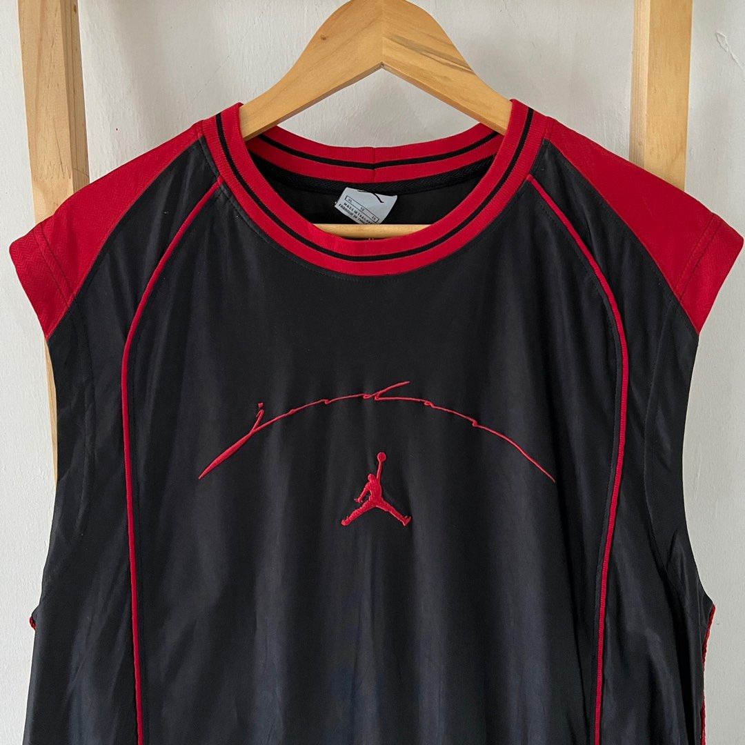 air jordan singlet, Men's Fashion, Activewear on Carousell