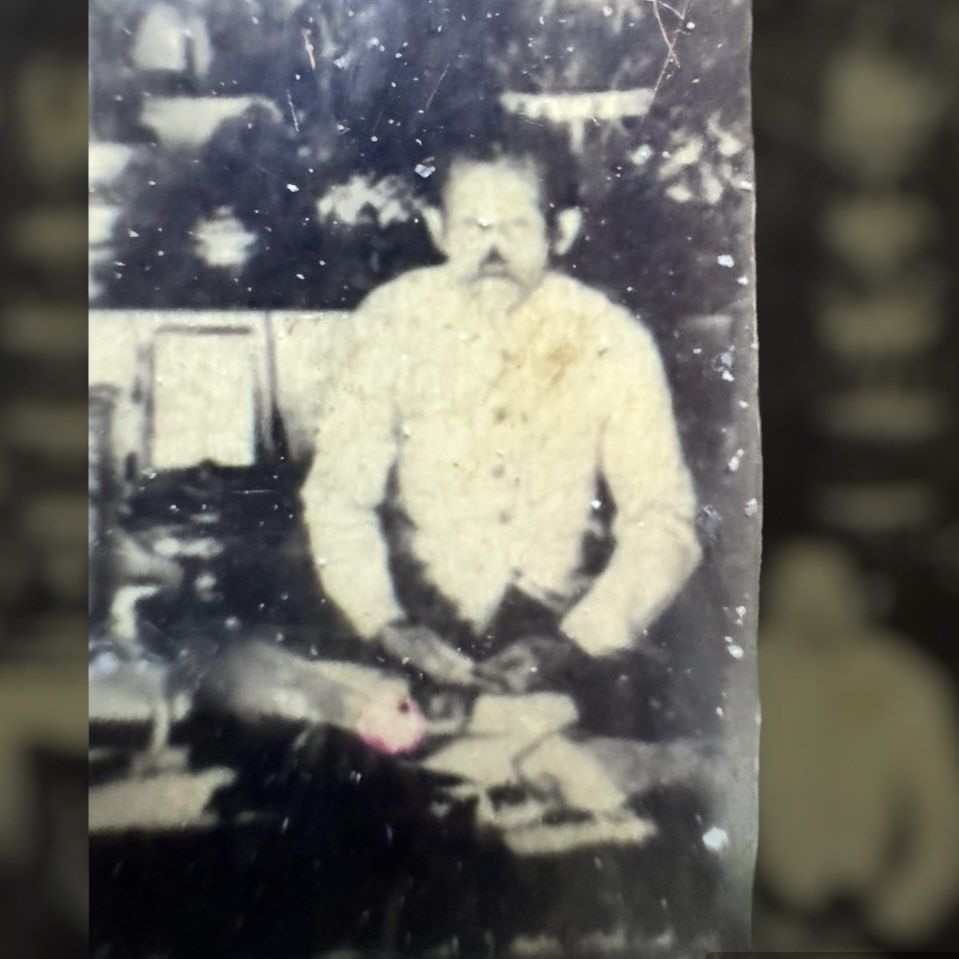 Ajarn Fon rooptai (Luang Phor Thongbai), Hobbies & Toys, Memorabilia ...