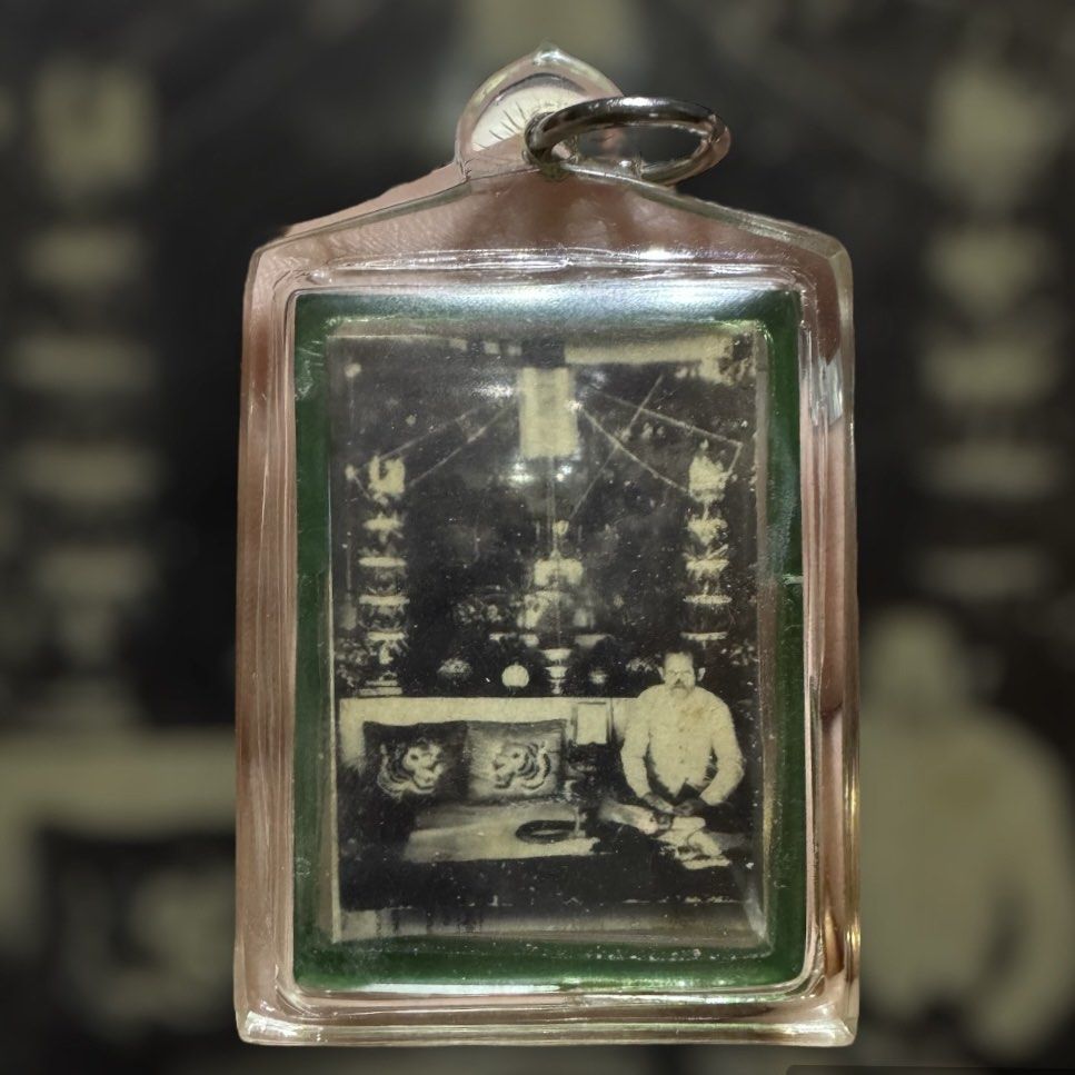 Ajarn Fon rooptai (Luang Phor Thongbai), Hobbies & Toys, Memorabilia ...