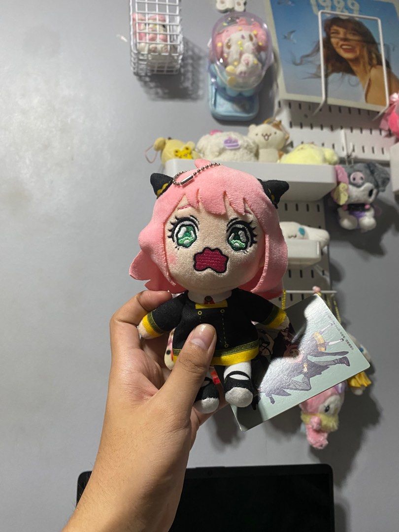 anya crying, Hobbies & Toys, Toys & Games on Carousell