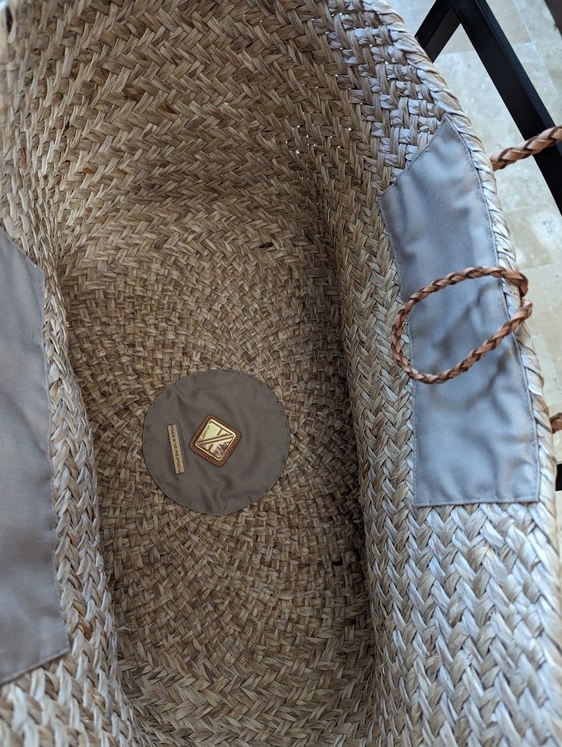 Aranaz "Gigante" Tote Bag, Women's Fashion, Bags & Wallets, Beach Bags ...