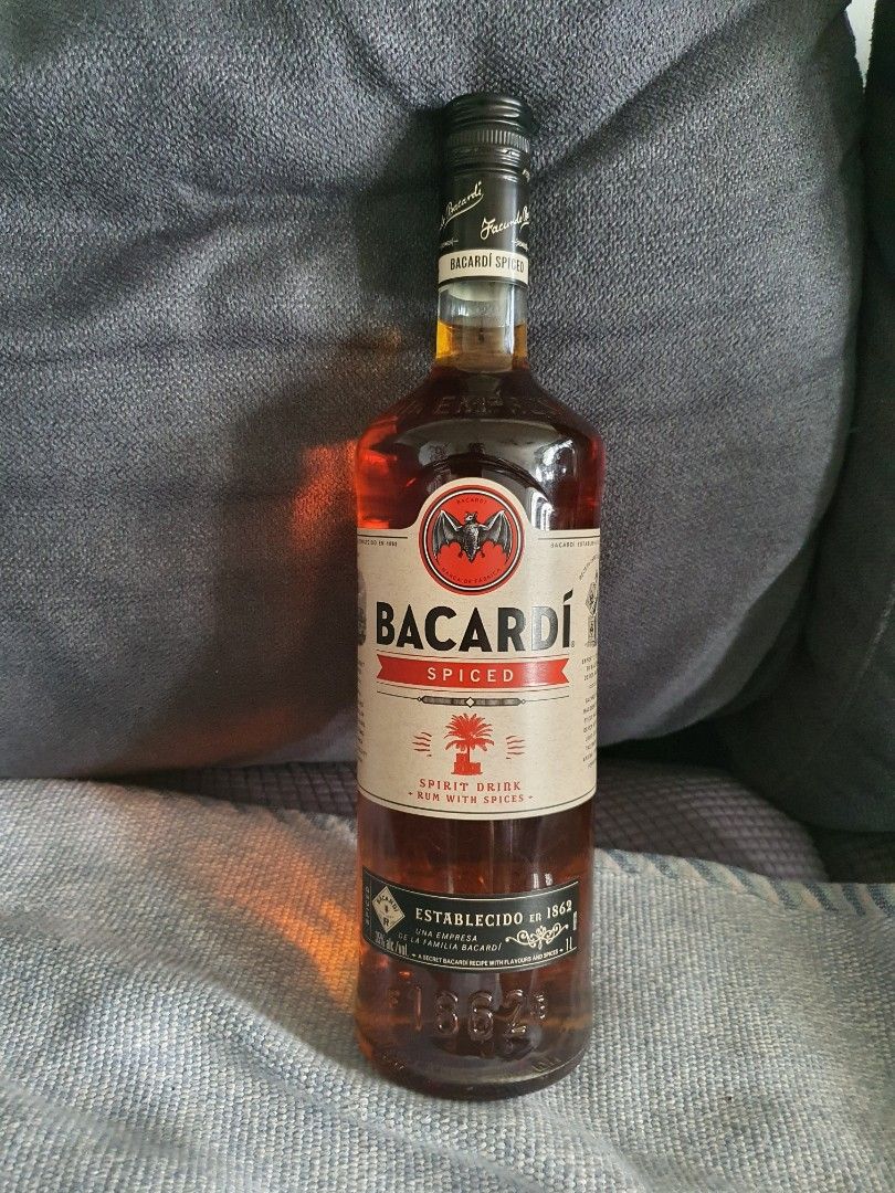 Bacardi spiced rum, Food & Drinks, Beverages on Carousell