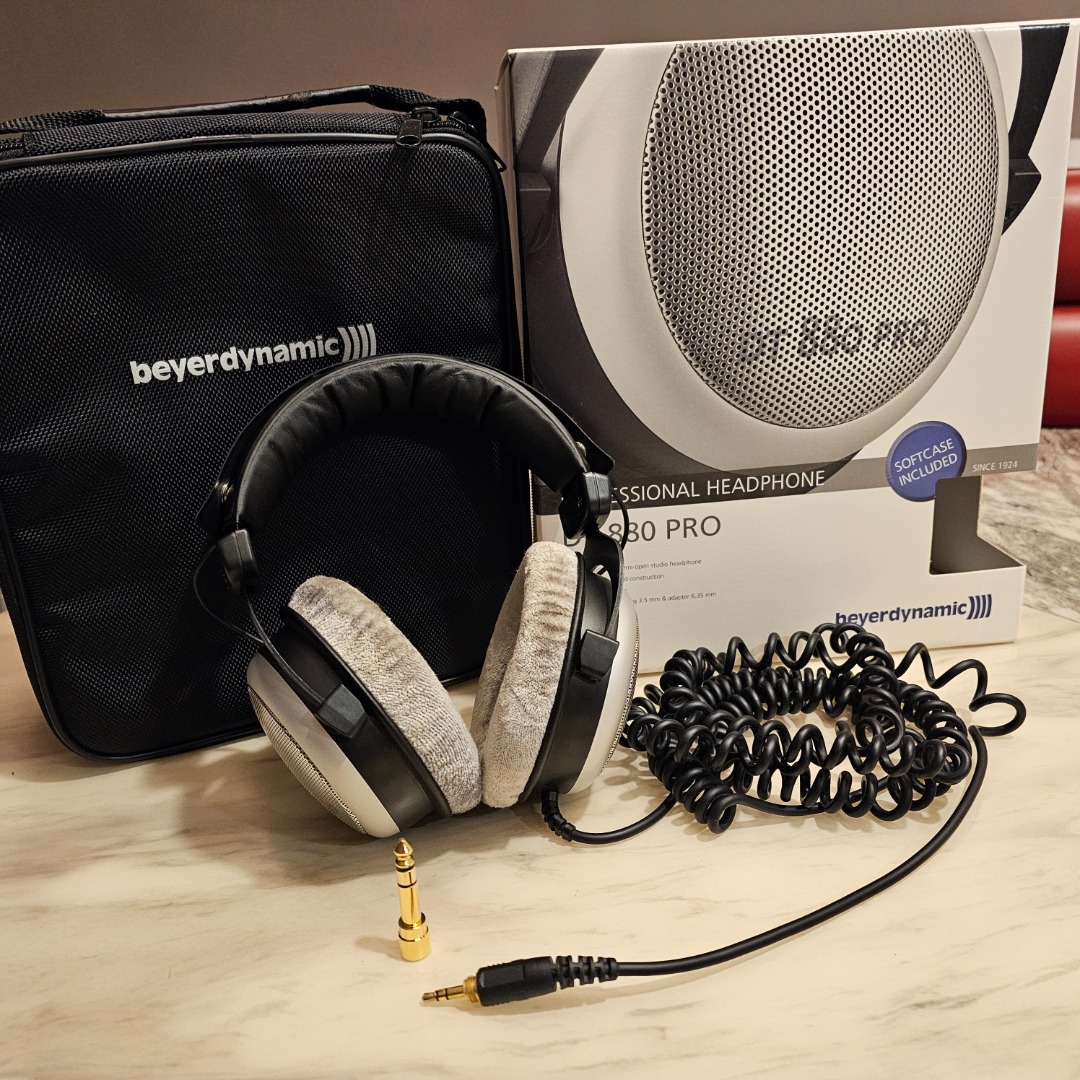 Beyerdynamic DT 880 Pro Studio Audio Headphone, Audio, Headphones & Headsets on Carousell