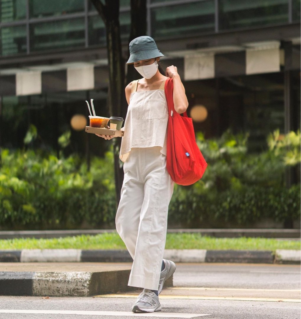 BTV Reversible bag in orange/blue, Women's Fashion, Bags & Wallets ...