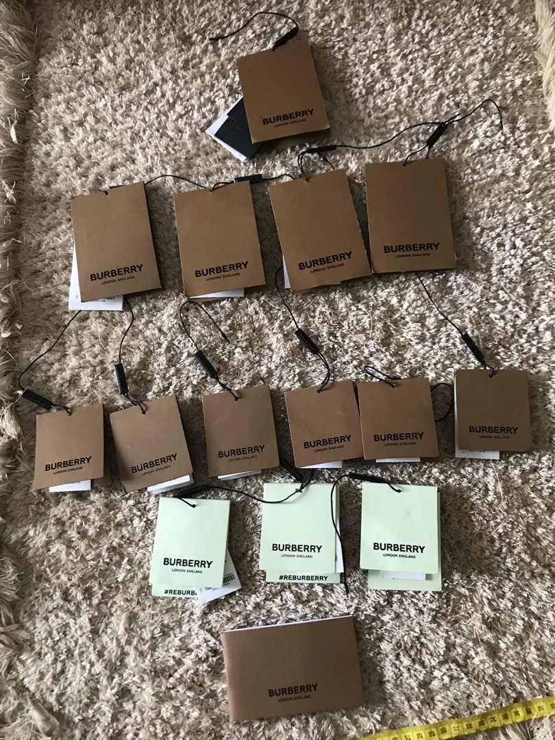 BURBERRY TAG LABEL PRICE BOOKLET CARD NEW AUTHENTIC HARGA SATUAN YA ...