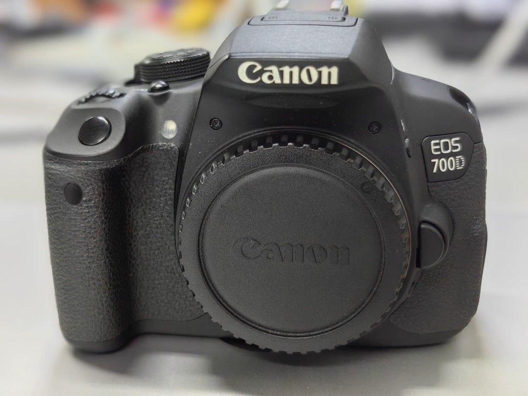 CANON 700 D, Photography, Cameras on Carousell