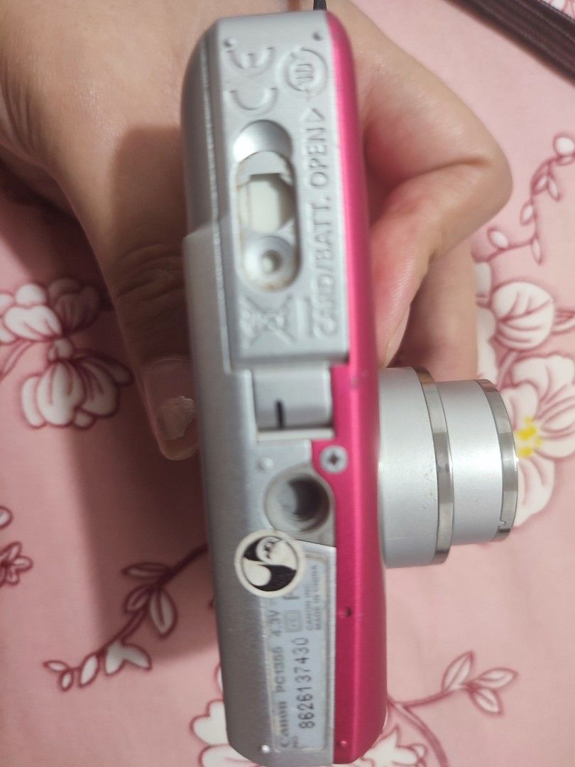 Canon Powershot sd1200 is, Photography, Cameras on Carousell