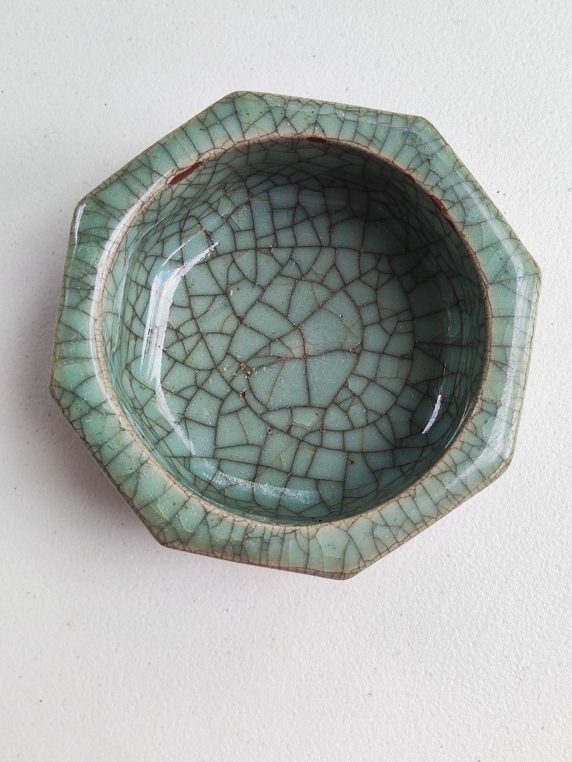 Celadon Glazed Octagon Bowl, Hobbies & Toys, Memorabilia & Collectibles ...