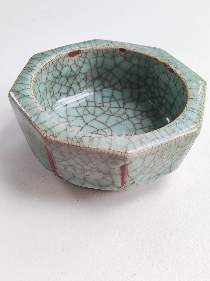 Celadon Glazed Octagon Bowl, Hobbies & Toys, Memorabilia & Collectibles ...