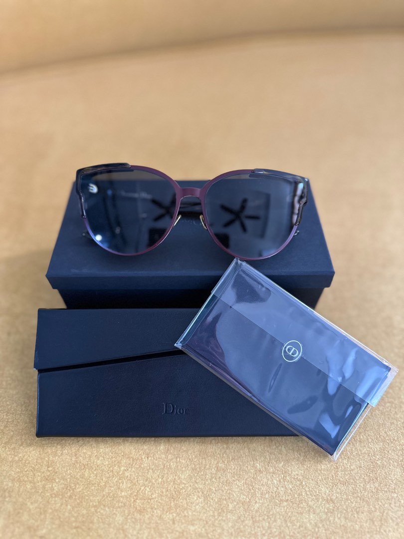 Christian Dior Cat Eye Sunglasses Womens Fashion Watches