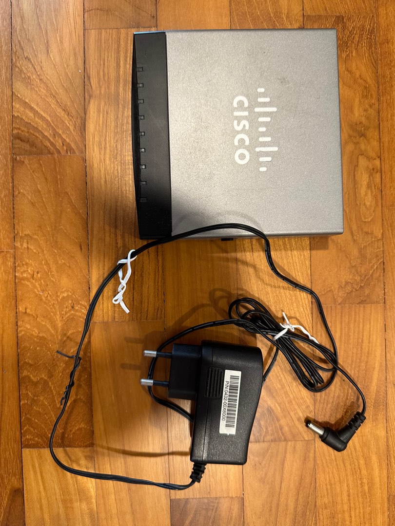 Cisco SG 200-08 8 port gigabit smart switch, Computers & Tech, Parts ...