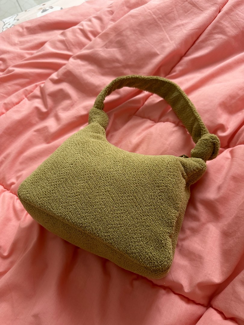 Cloudy Bag Lime x Olive Green Selusa Local Brand, Fesyen Wanita, Tas ...