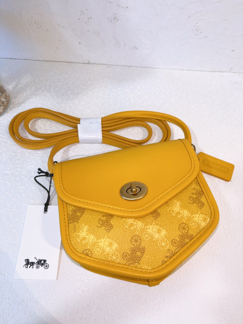 Coach Turnlock Flap Pouch 15 With Horse And Carriage Print, Luxury ...