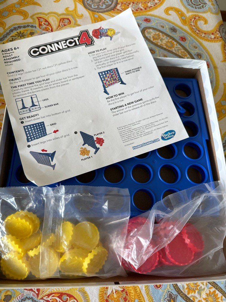 Connect four game. Like new, Hobbies & Toys, Toys & Games on Carousell