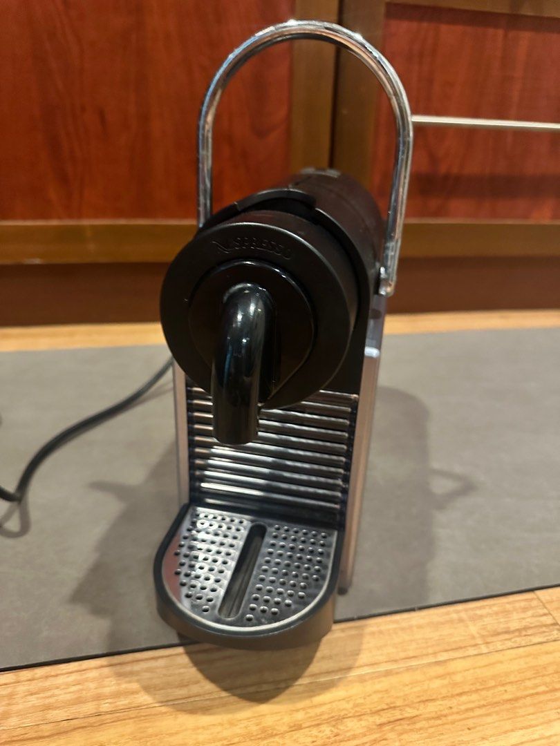 DeLonghi Nepresso Machine, TV & Home Appliances, Kitchen Appliances ...