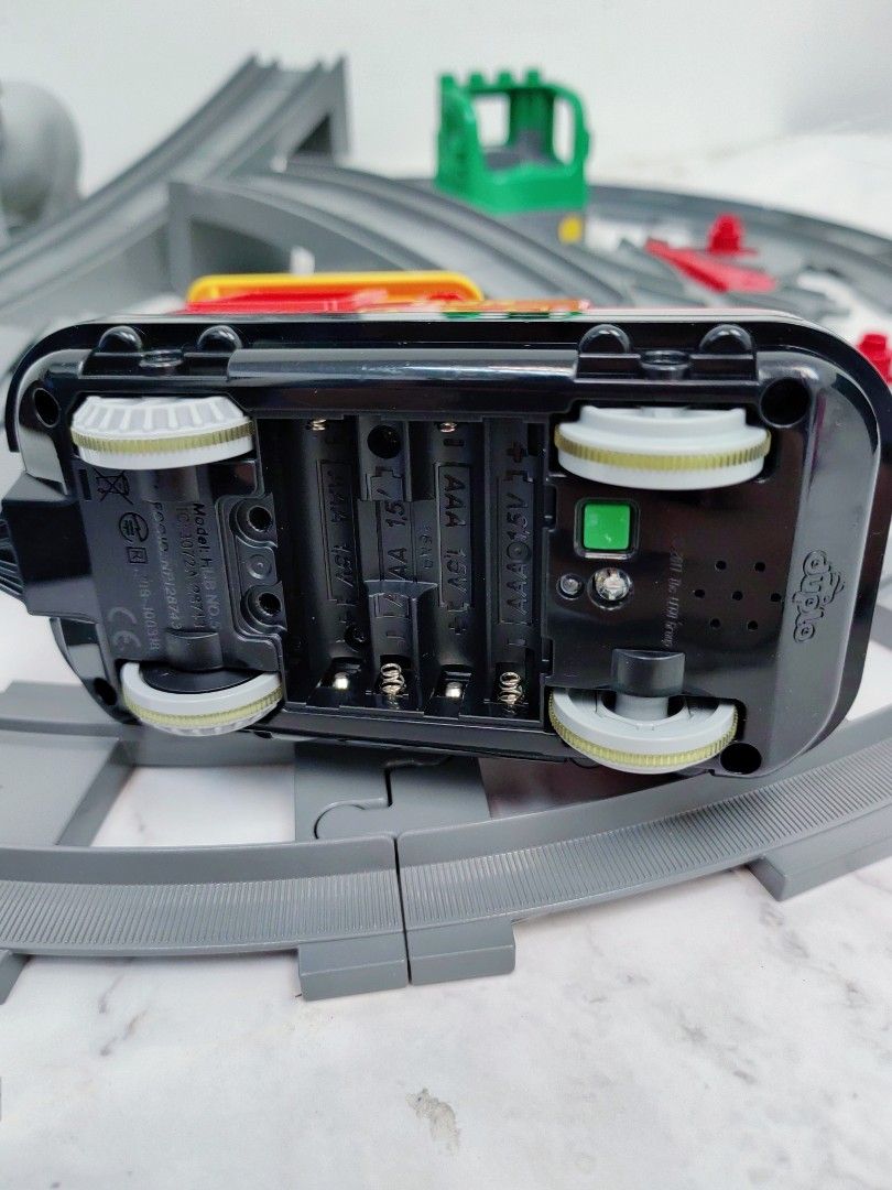 dulpo lego train -battery operated, Hobbies & Toys, Toys & Games on ...