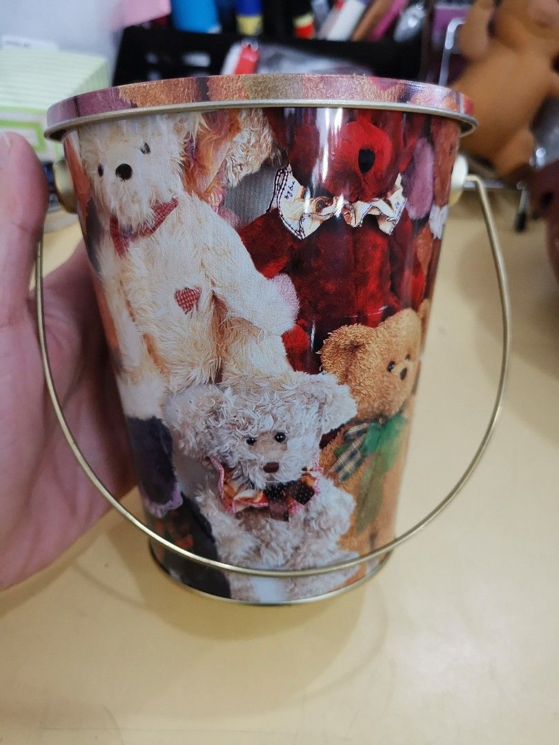 Famous Amos Teddy Bear Design Storage Tin Box Gift Box, Hobbies & Toys ...
