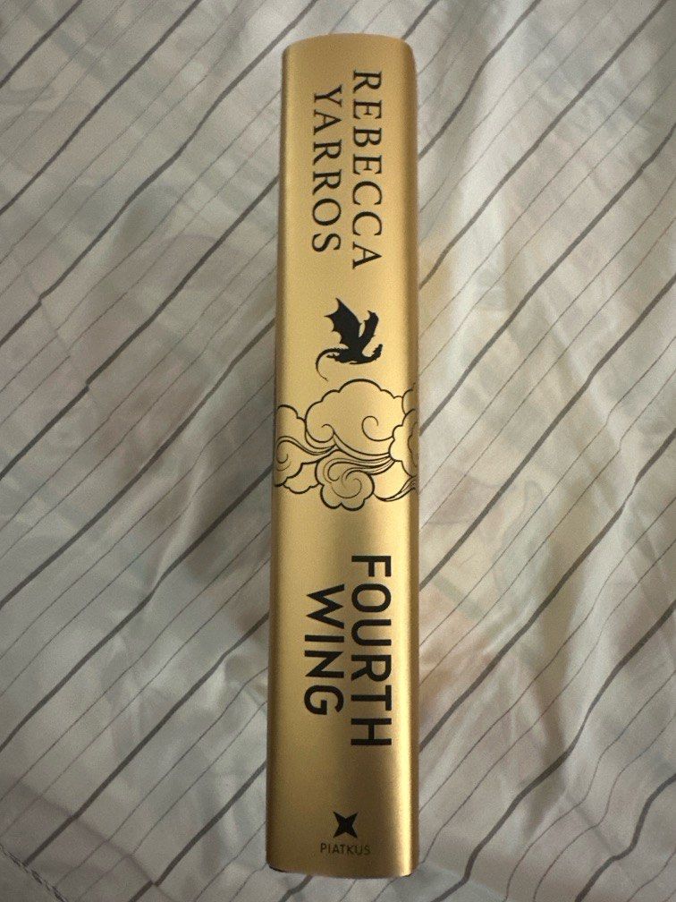 Fourth Wing by Rebecca Yarros signed, Hobbies & Toys, Books & Magazines ...