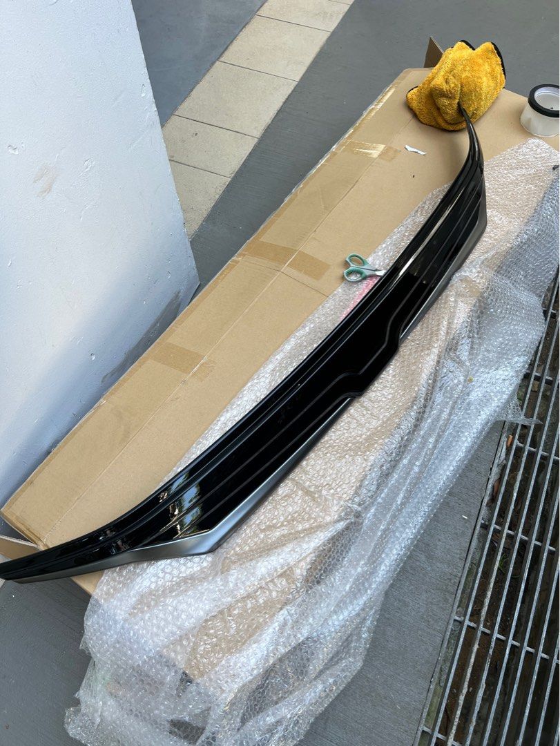 Toyota voxy r90 (GR Front grille), Car Accessories, Accessories on ...