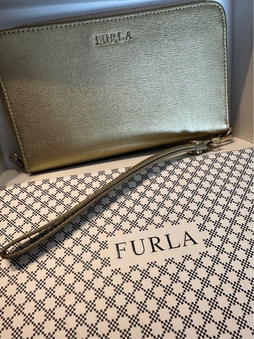 Furla Long Wallet (gold), Women's Fashion, Bags & Wallets, Wallets ...