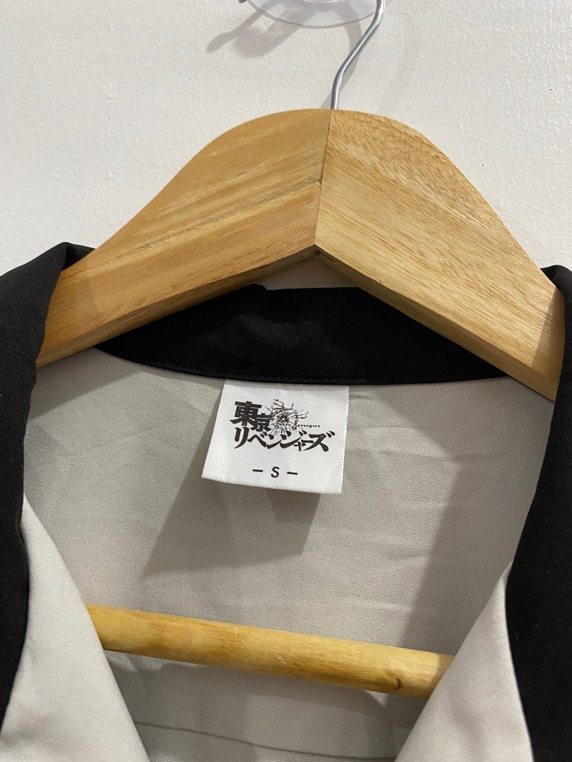 GU X TOKYO REVENGERS RELAXED FIT POLO BUTTOWNDOWN, Men's Fashion, Tops ...